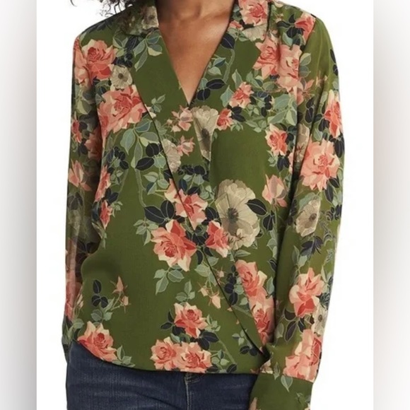 Vince Camuto | Tops | Vince Camito Long Sleeve Blouse | Poshmark